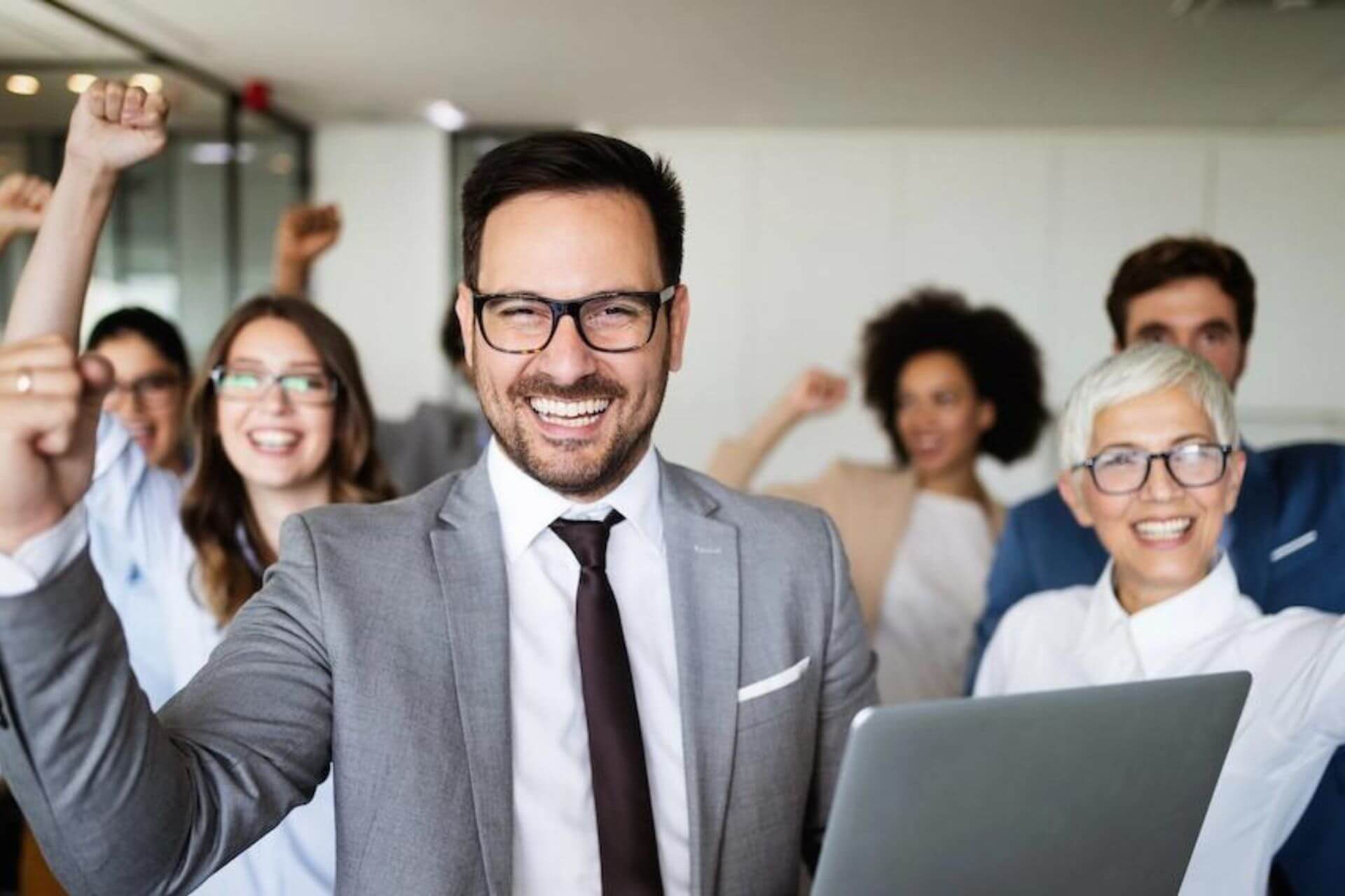 Unleashing the Benefits of Working with a Staffing Agency for Your IT ...
